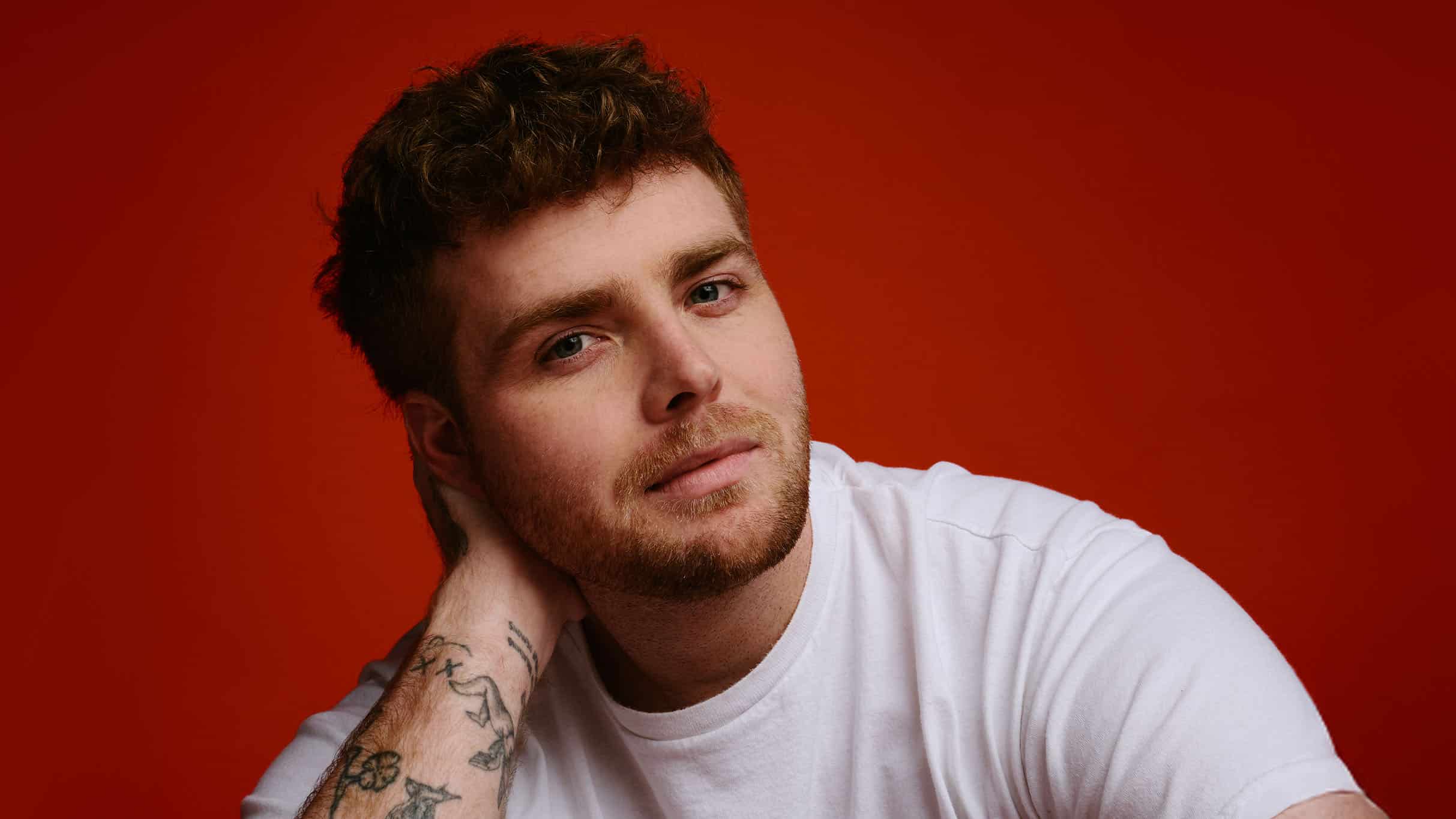Alex Warren Brings Finding Family On The Road World Tour To New Zealand ...